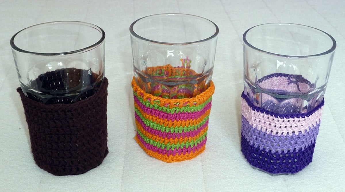 Making POKAL glass hot-drink friendly with a crochet sleeve - IKEA Hackers