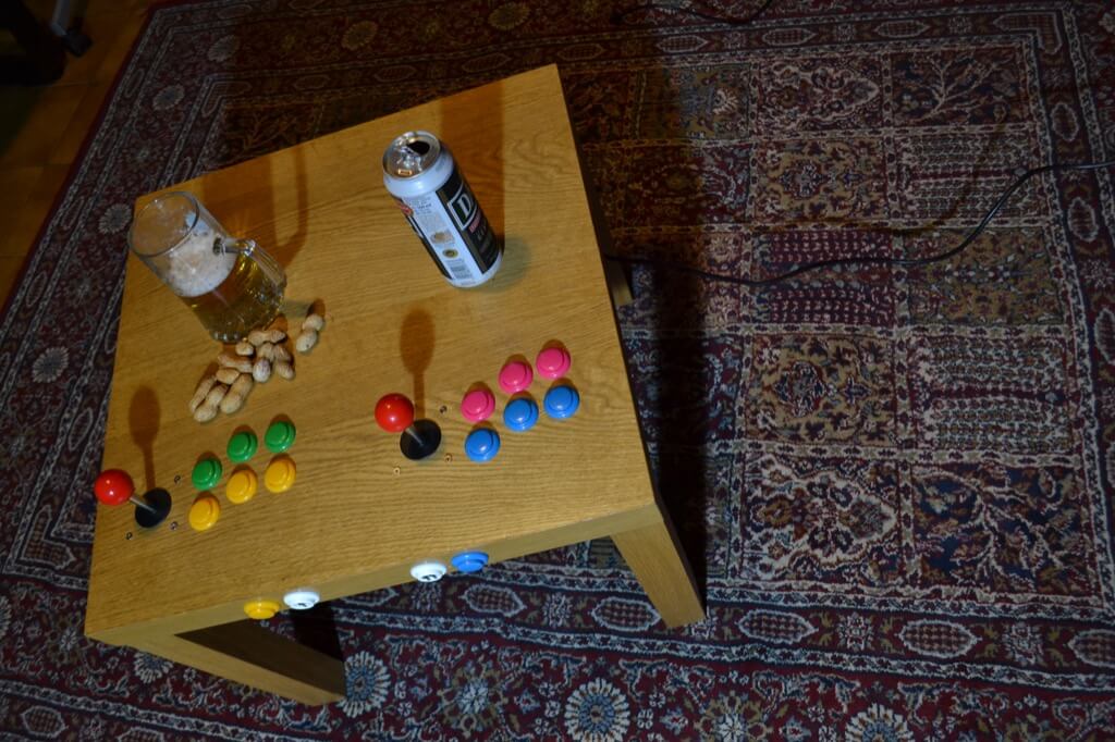Video Games Table for less than 100 euros - IKEA Hackers